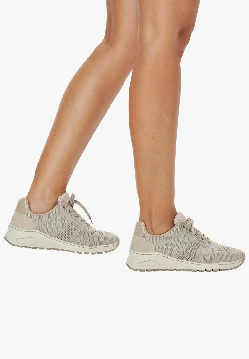 Rieker Trainers - stone cliff cliff crema/grey - Zalando.de