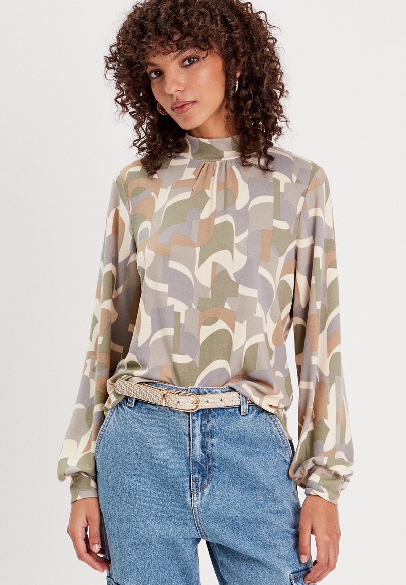 Cache Cache MIT STEHKRAGEN - Jersey de punto - beige - Zalando.es