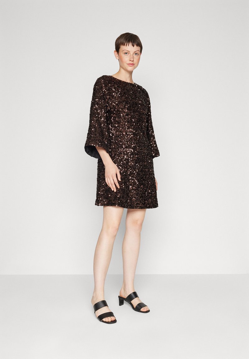 Selected Femme MALLIE SHORT SEQUINS DRESS - Cocktailkleid/festliches ...