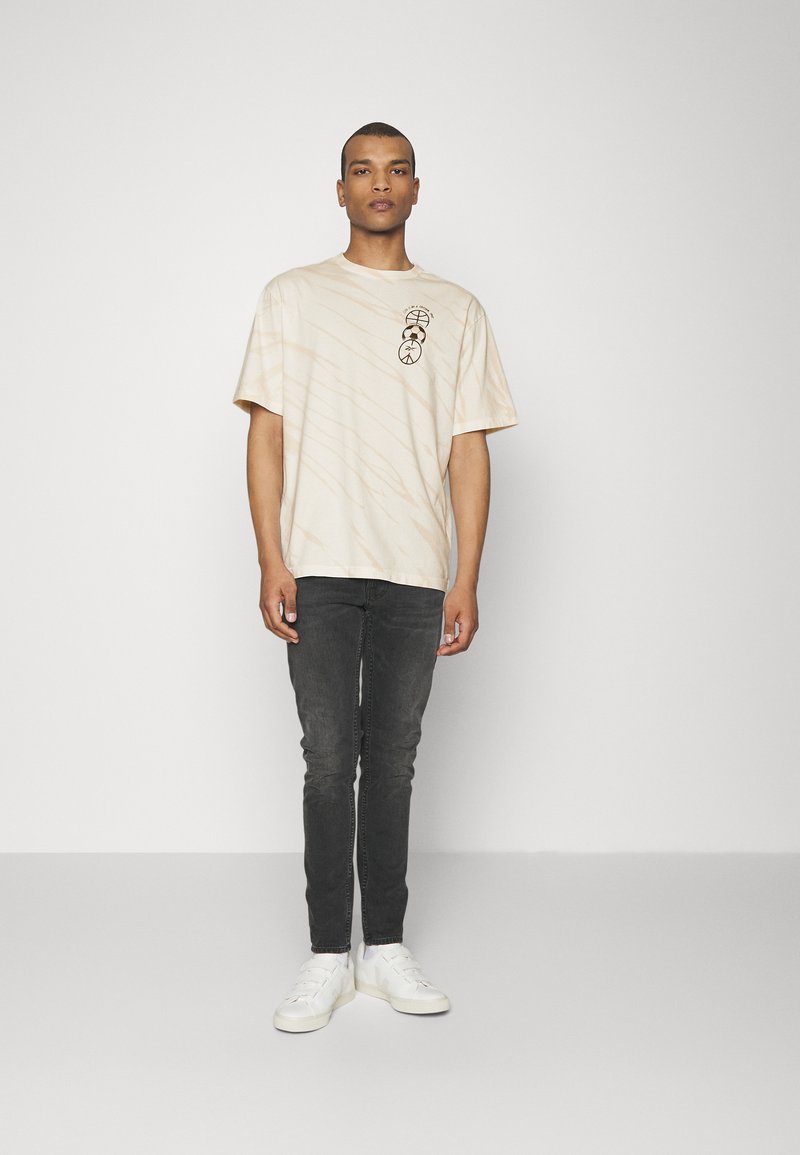 Reebok Classic BLOCK PARTY TEE UNISEX - Print T-shirt - white - Zalando