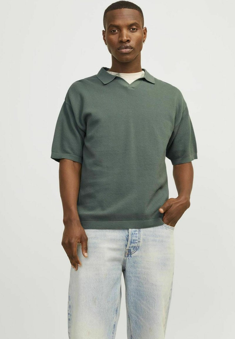 Jack & Jones EINFARBIG - Polo - laurel wreath/verde jaspeado - Zalando.es