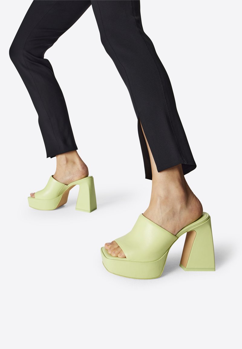 NEWD.TAMARIS Heeled mules - light green/green - Zalando.ie