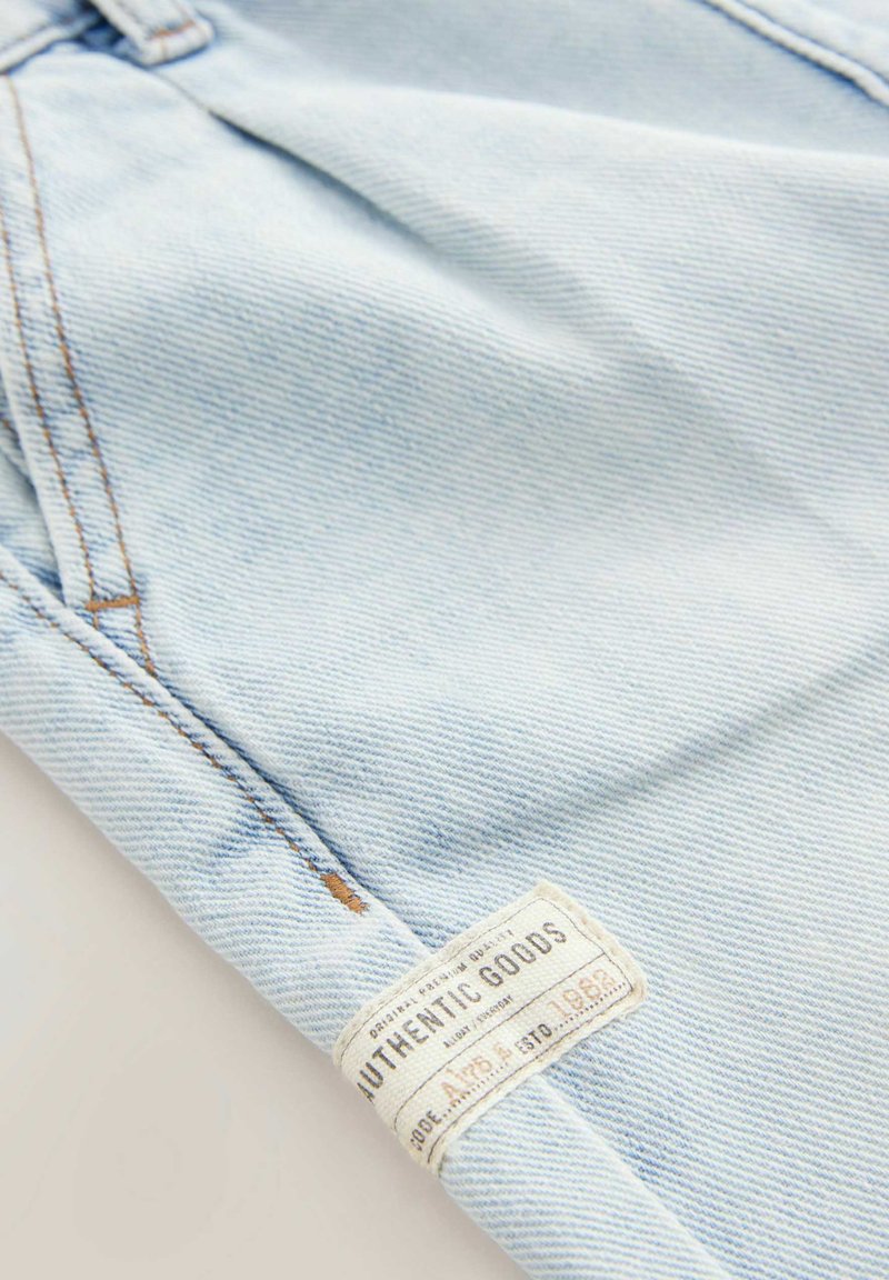 Next PLEAT FRONT REGULAR FIT - Jeans Tapered Fit - bleach denim/blau ...