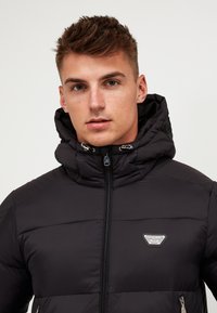 Alessandro Zavetti NEVORI PUFFER JACKET - Winterjacke - jet black ...