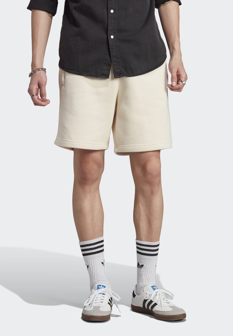 adidas Originals TREFOIL ESSENTIALS - Shorts - white/bianco - Zalando.it
