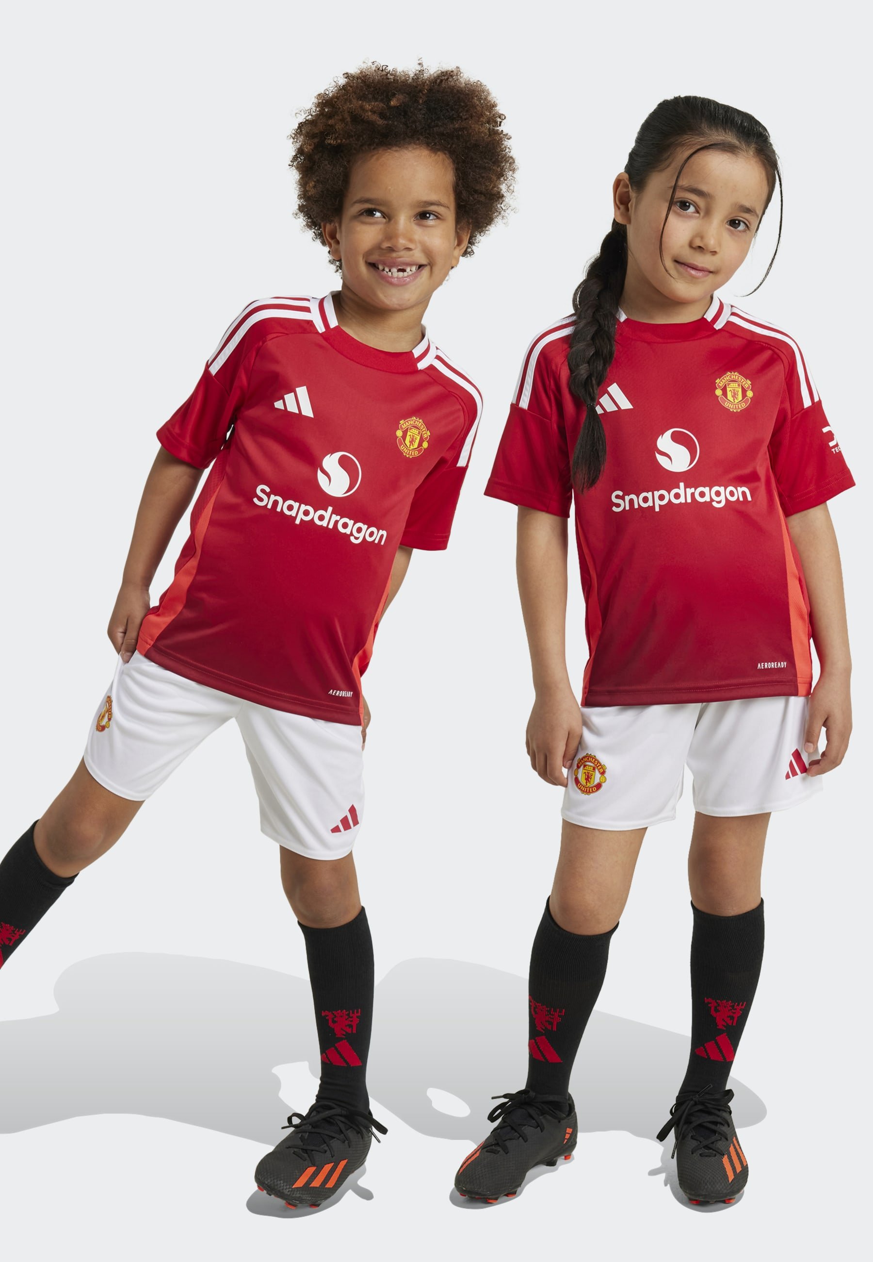 adidas Performance MANCHESTER UNITED HOME REPLICA MINIKIT Club wear mufc red red Zalando