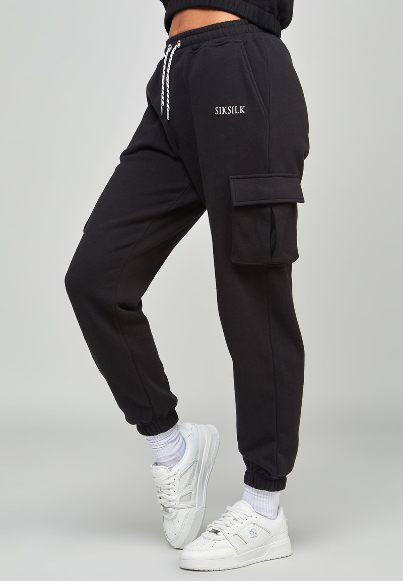 SIKSILK CARGO POCKET - Tracksuit bottoms - black - Zalando