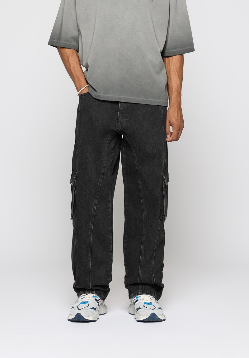 EIGHTYFIVE DIVIDING SEAM - Relaxed fit jeans - black washed/zwart denim ...