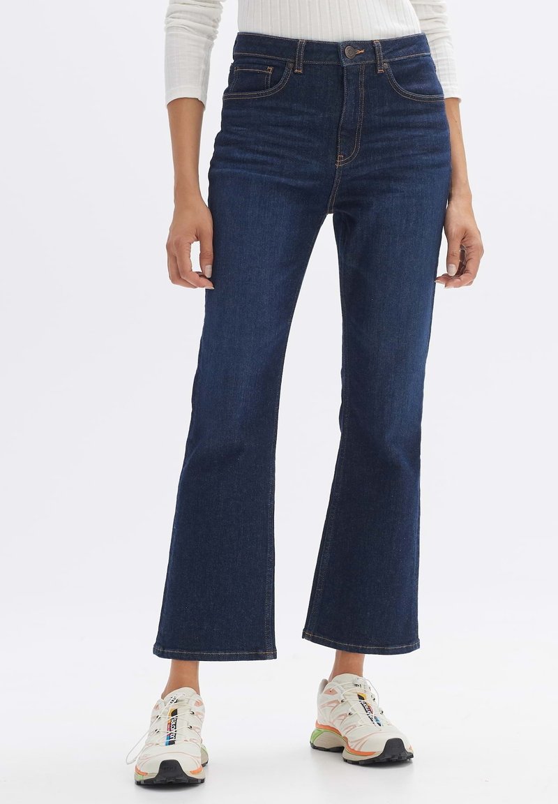 Opus FLARED - Flared Jeans - authentic dark blue/dark-blue denim ...