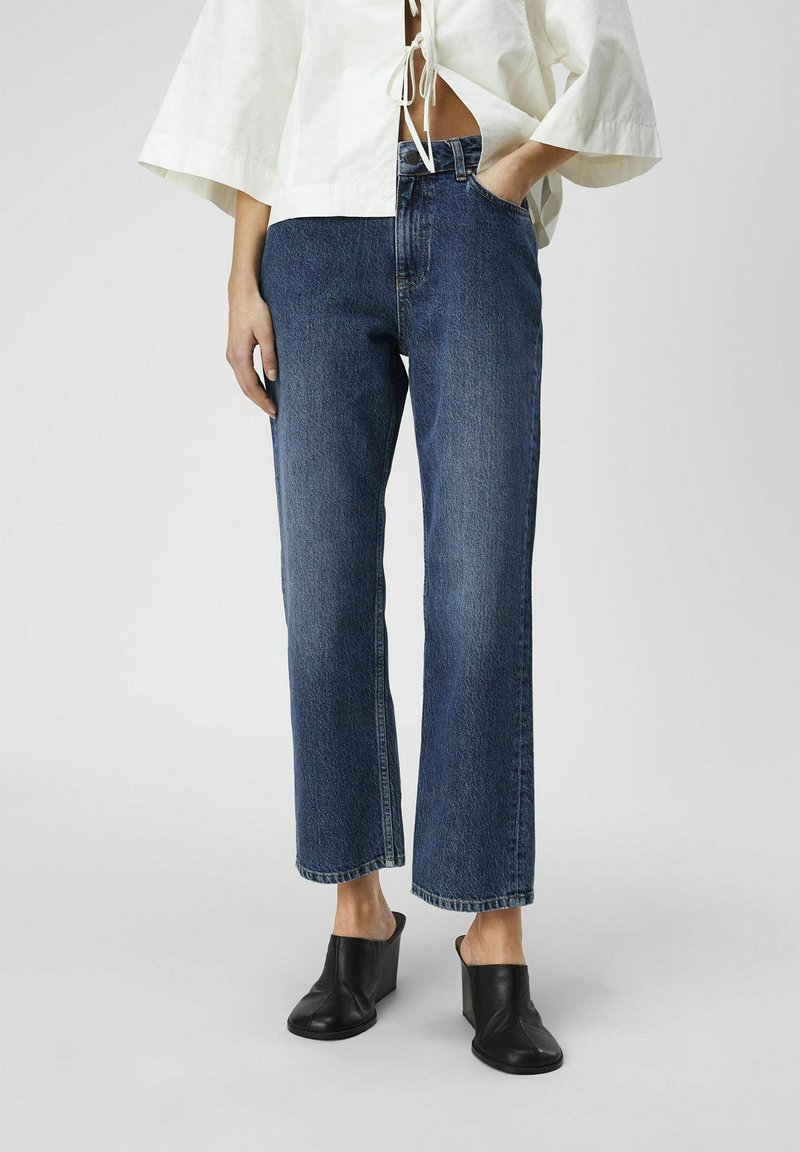 Object WIDE FIT - Flared Jeans - light blue denim/light-blue denim ...