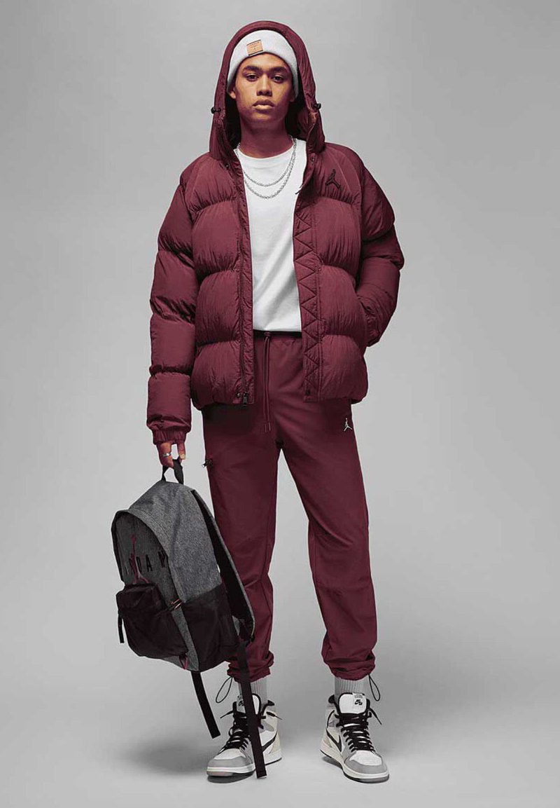 Jordan PUFFER JACKET - Chaqueta de invierno - rot/rojo - Zalando.es