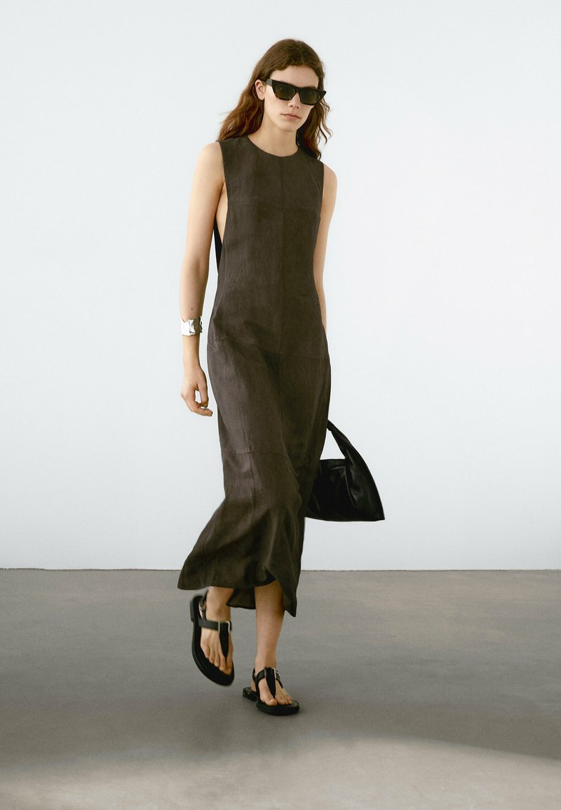 Massimo Dutti Maxi dress - mottled dark brown - Zalando