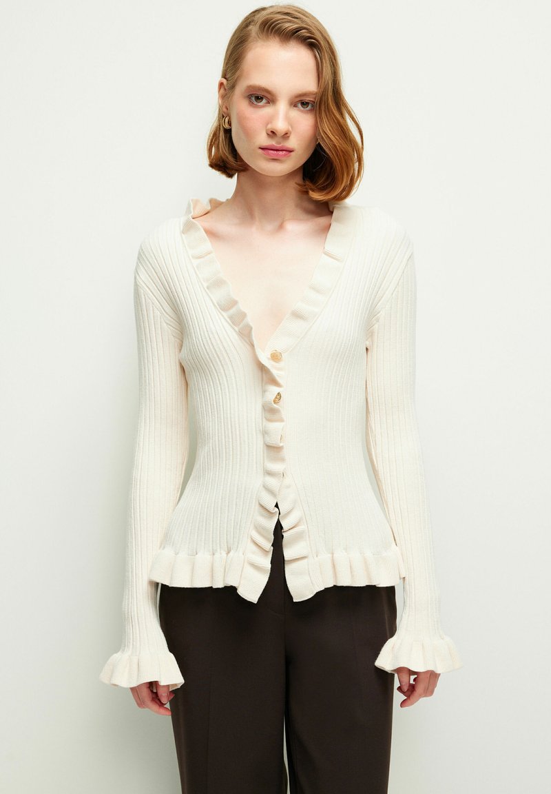 adL RUFFLED - Vest - vanilla/crème - Zalando.nl