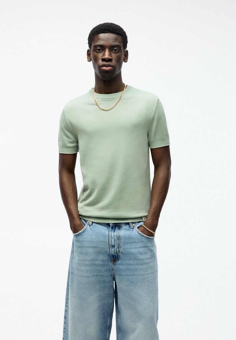PULL&BEAR SHORT SLEEVE - Basic T-shirt - mint - Zalando