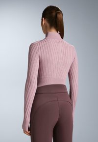 OYSHO THERMAL BASE LAYER RB KNIT WITH PEAK - Undershirt - mauve - Zalando