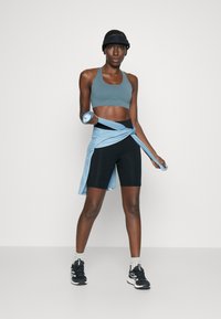 Patagonia LIVE SIMPLY BRA - Sport-BH mit leichter Stützkraft - nouveau ...