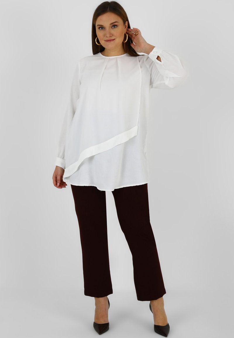 Modanisa CREW NECK-PLUS SIZE-ALIA - Blusa - white/blanco - Zalando.es