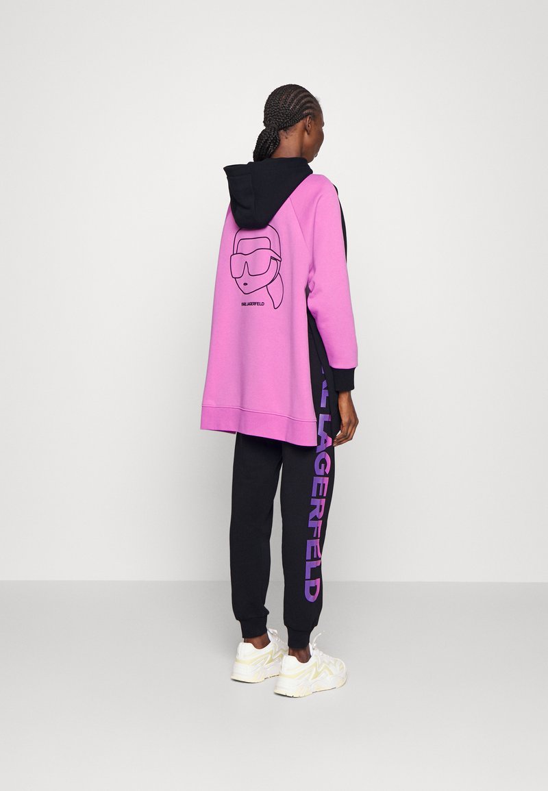 KARL LAGERFELD IKONIK HOODIE - Sweatshirt - spring crocus/black/sort ...