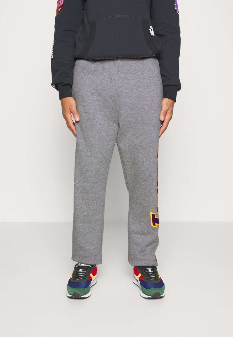 Mitchell & Ness NBA LOS ANGELES LAKERS TEAM ORIGINS PANT - Article de ...