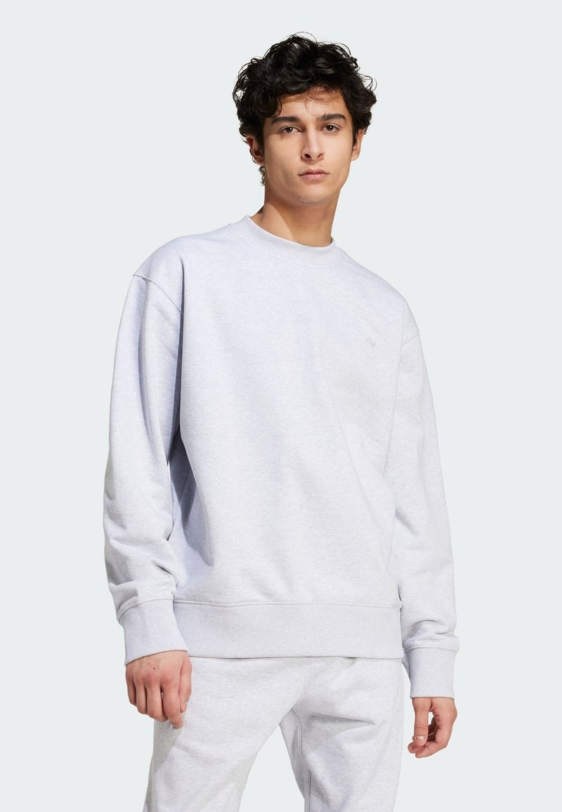 adidas Originals ESSENTIALS CREW - Sweater - light grey heather ...