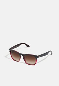Ray-Ban STEVE UNISEX - Sunglasses - grey on transparent red/grey ...