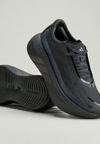 adidas Performance HYPERBOOST EDGE - Laufschuh Straße - core black ...