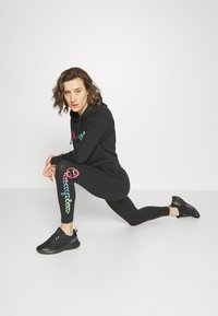 Champion COLOR GROUND CROP - Collant - black/nero - Zalando.it