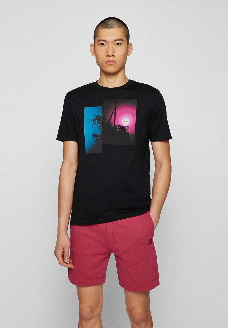 BOSS COLLAGE - Camiseta estampada - black/negro - Zalando.es