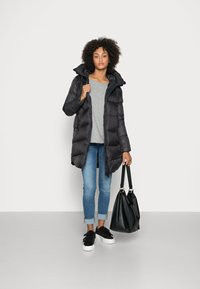 Bomboogie GENEVA - Daunenmantel - black/schwarz - Zalando.de