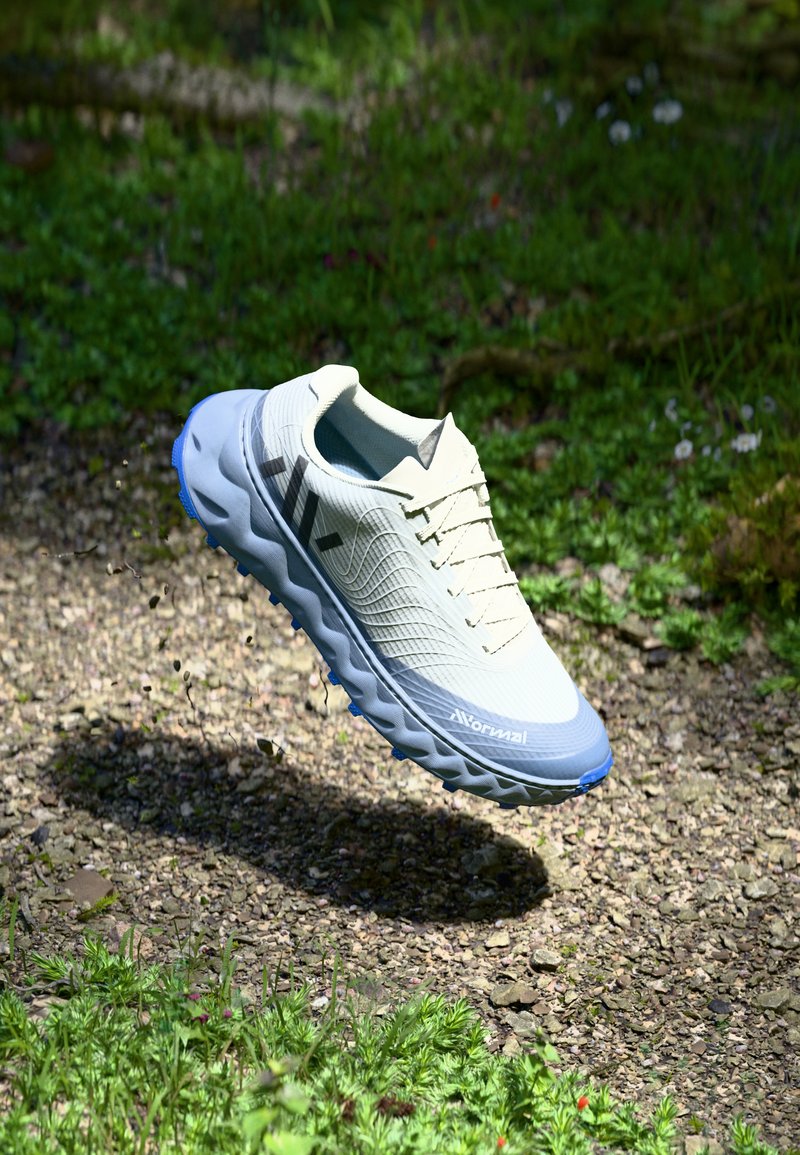 NNormal TOMIR 2.0 - Trail running shoes - blue - Zalando.co.uk