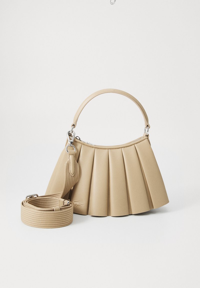 Lacoste LENGLEN BAG - Bolso de mano - viennois/beige - Zalando.es