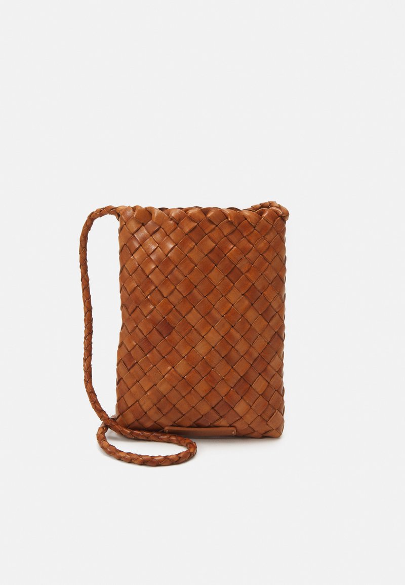 Loeffler Randall GRACE MINI CROSSBODY - Across body bag - timber/cognac ...