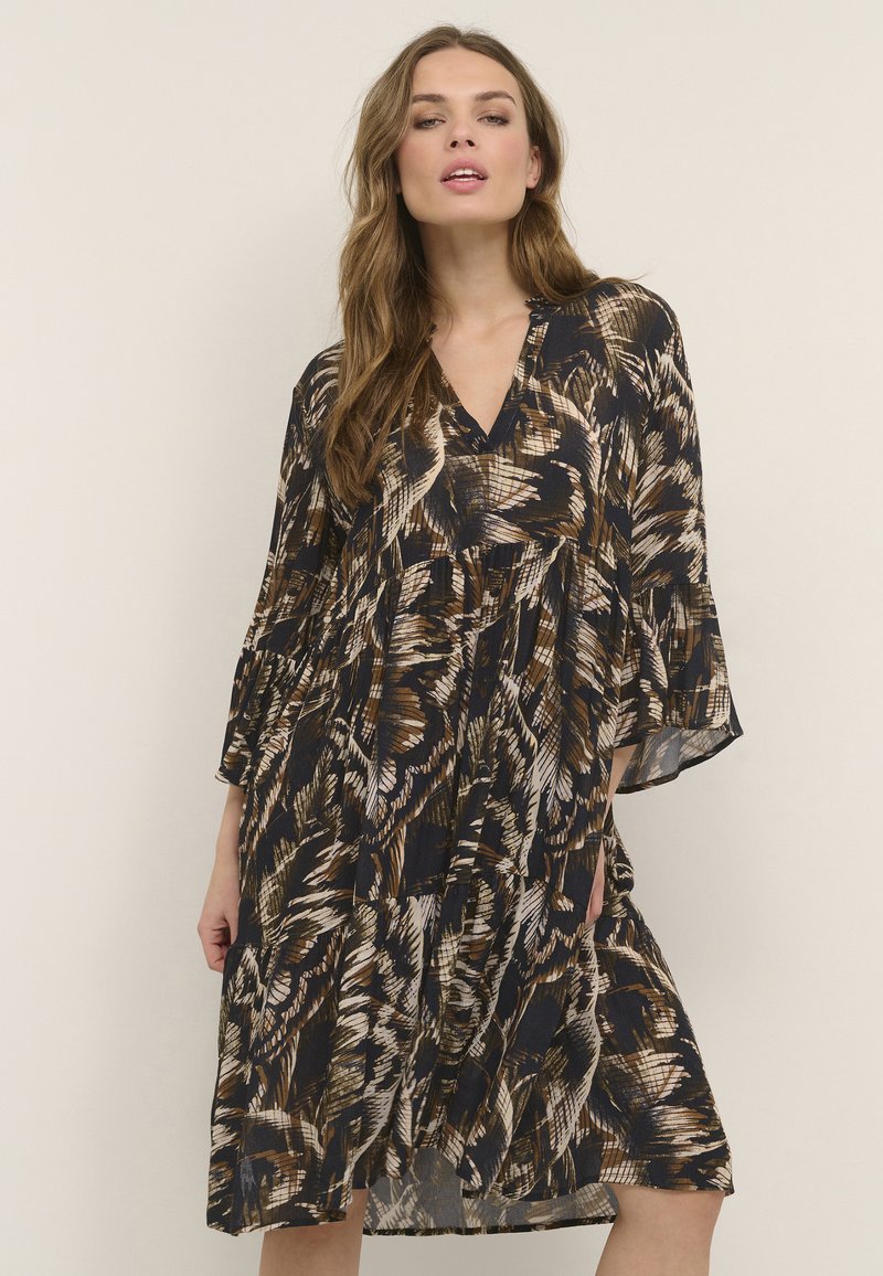 Kaffe KAERINA - Day dress - brown tones big leaf print/brown - Zalando.ie
