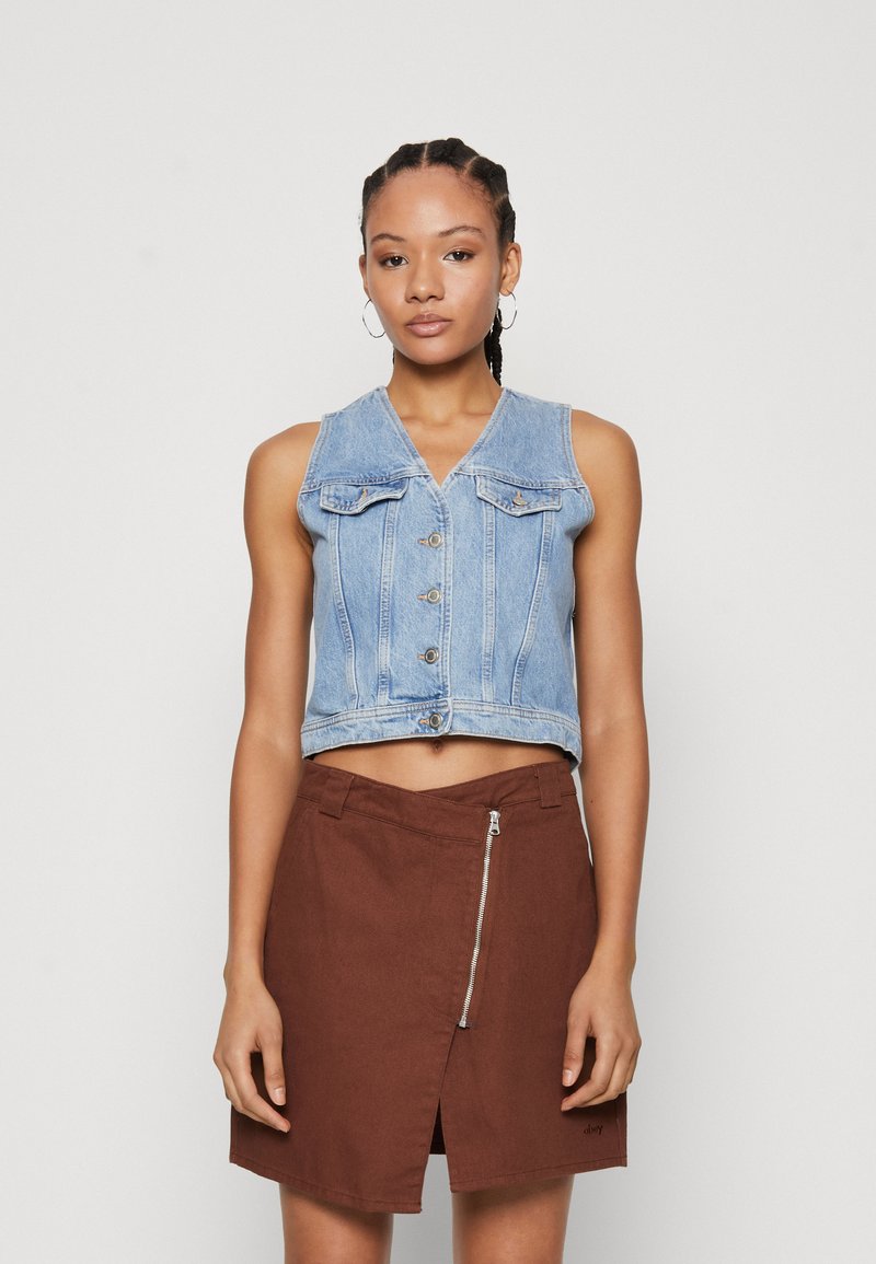 ONLY ONLEMMA CROP VEST - Vest - light blue denim/lyseblå denim - Zalando.no