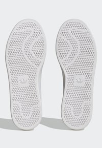 adidas Originals STAN SMITH RELASTED UNISEX - Sneaker low - cloud white ...