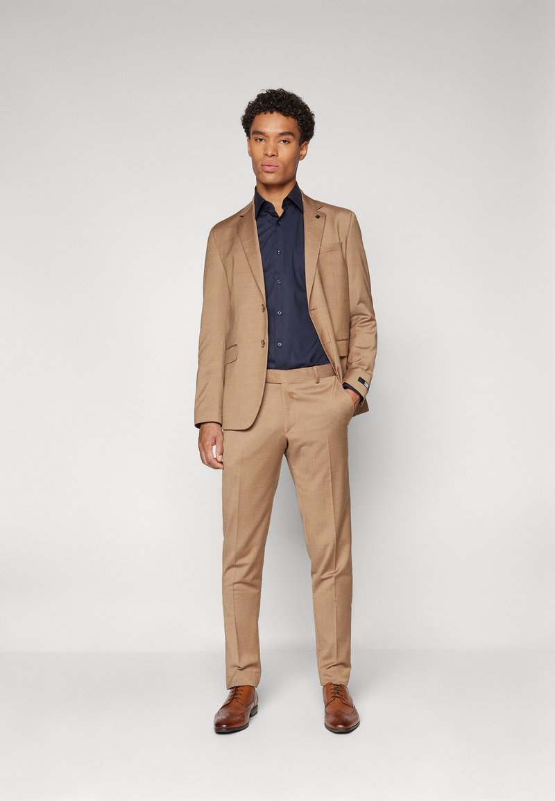 KARL LAGERFELD SUIT DRIVE SET - Suit - camel - Zalando