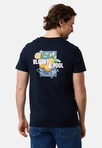 Blount & Pool T-Shirt print - navy/dunkelblau - Zalando