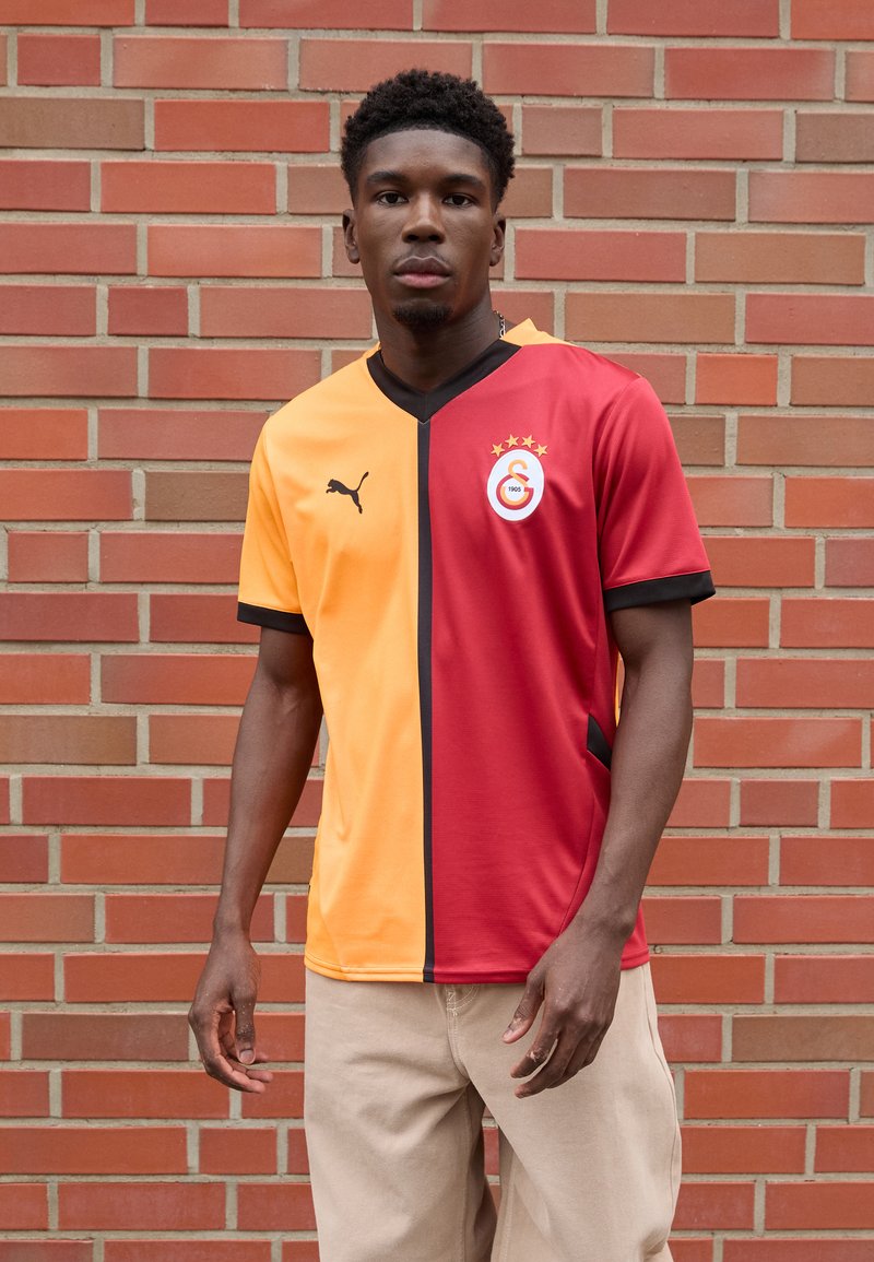 Puma GALATASARAY ISTANBUL HOME REPLICA - Klubruházat - red rhythm ...