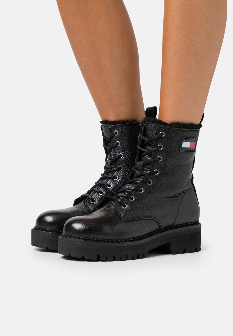 Tommy Jeans URBAN TUMBLED - Platform ankle boots - black - Zalando.co.uk