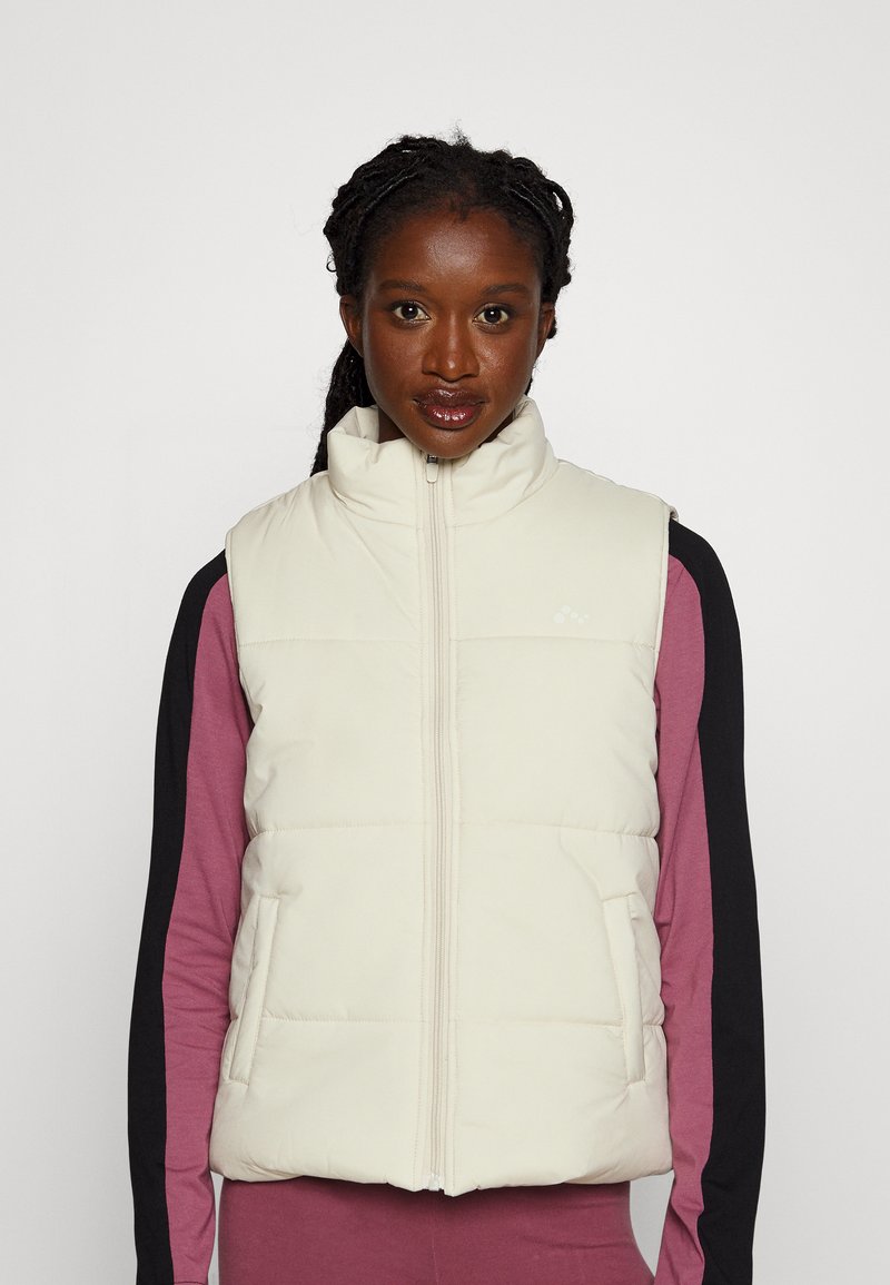 ONLY Play ONPBIKE VEST - Mellény - oatmeal/bézs - Zalando.hu