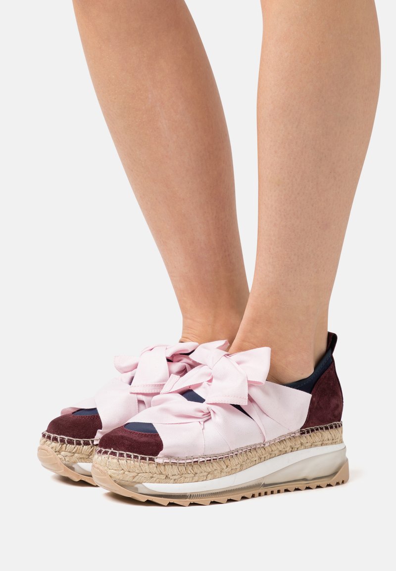 Free People CHAPMIN - Casual lace-ups - rose/pink - Zalando
