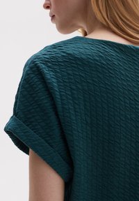 Opus GOMO - T-shirt basic - deep teal/groen - Zalando.nl