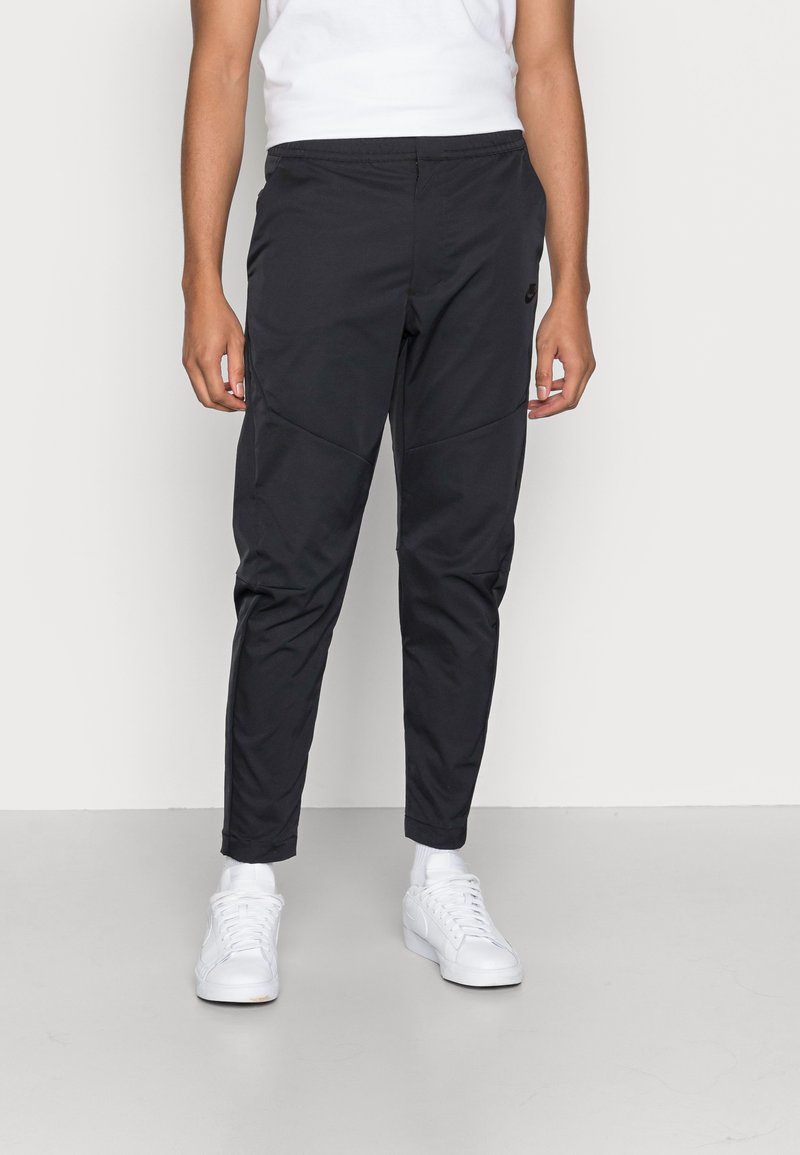 Nike Sportswear COMMUTER PANT - Pantalon classique - black/noir ...