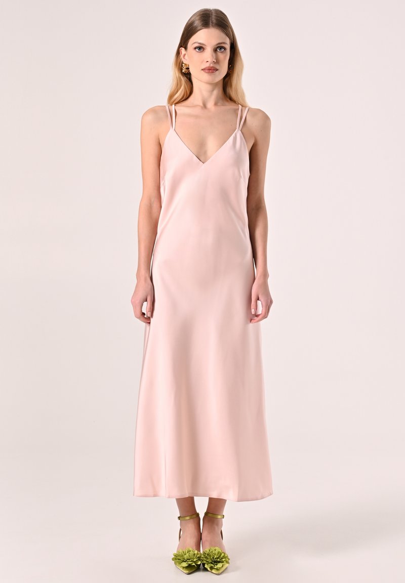 Rinascimento LUNGO - Ballkleid - light rose plain/rosa - Zalando.ch