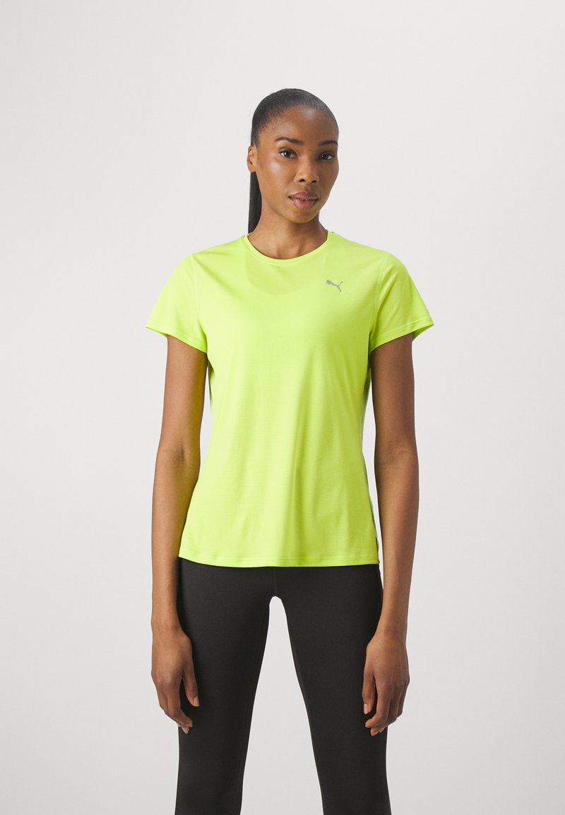 Puma RUN FAVORITES VELOCITY TEE - Sport T-Shirt - lime pow/grün ...
