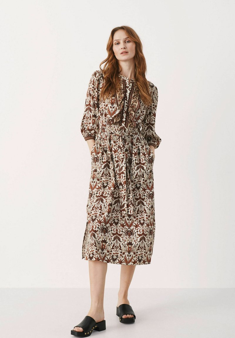 Part Two SALIPW DR - Robe chemise - chestnut block print/marron ...