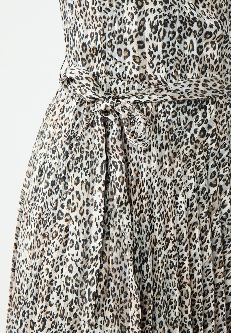Jimmy Key LEOPARD PRINT MIDI - Robe de jour - ecru/écru - ZALANDO.FR
