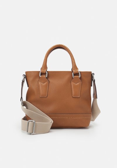 Väskor Dam online | Hitta trendiga väskor | ZALANDO - Sida 2