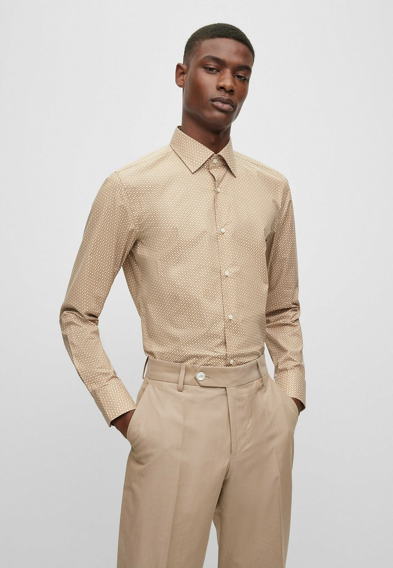 BOSS HANK KENT - Businesshemd - beige one/beige - Zalando.de