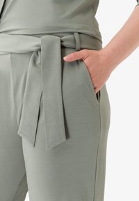 Les Lunes PAUL - Mono - thyme/verde claro - Zalando.es